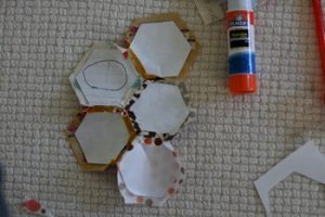 How to Sew Hexagons Together by Hand - Sew Mama Sew